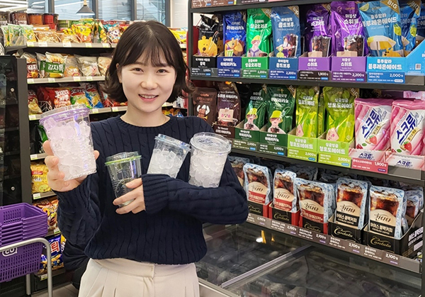 CU, '빨대 필요 없는 컵얼음' 전국 확대